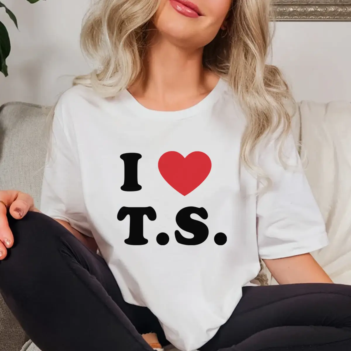 Tom Hiddleston I Love TS T Shirt, I Love TS T Shirt, Tom Hiddleston Shirt.